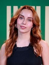 Eléa Rochera : A biografia - AdoroCinema