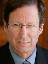 Negócio Arriscado : Elenco, atores, equipa técnica, produção - AdoroCinema