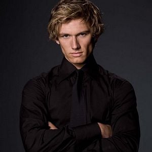 A Fera : Fotos e Pôster - AdoroCinema