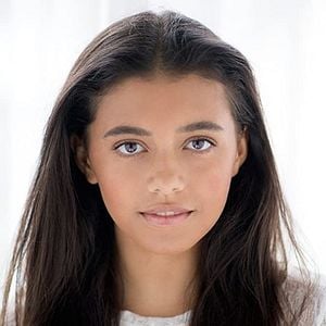 Miah Madden - AdoroCinema