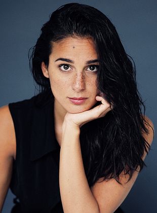 Aybi Era - AdoroCinema