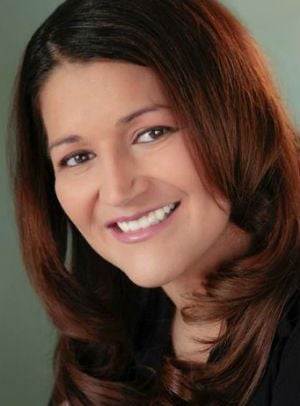 Janell Islas - AdoroCinema