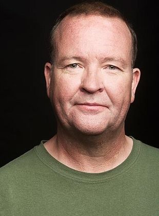 Paul Riley - AdoroCinema