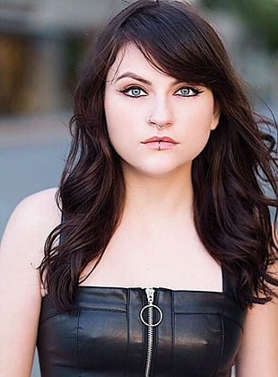 Britni Raine - AdoroCinema