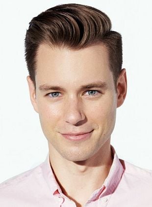 Justin Ayers - AdoroCinema