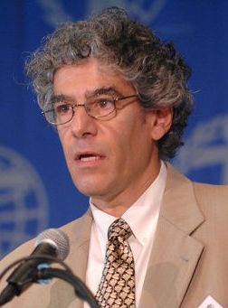 Daniel Giat - AdoroCinema