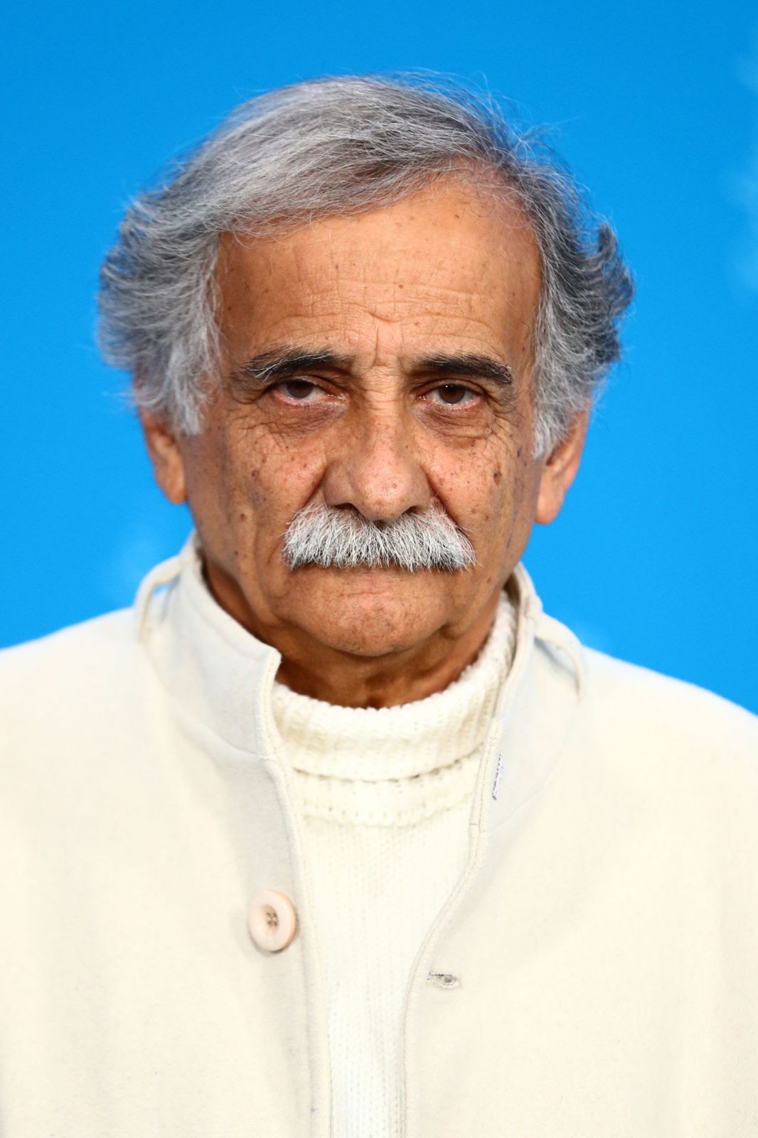 Esmaeel Mehrabi : A biografia - AdoroCinema