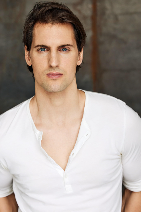 Logan Hunt - AdoroCinema