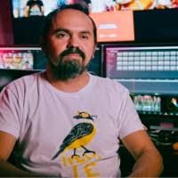 José Quaresma : A biografia - AdoroCinema