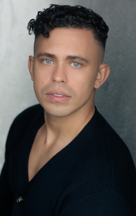 Aaron Heffernan - AdoroCinema