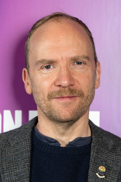 Kirk Hendry : A biografia - AdoroCinema