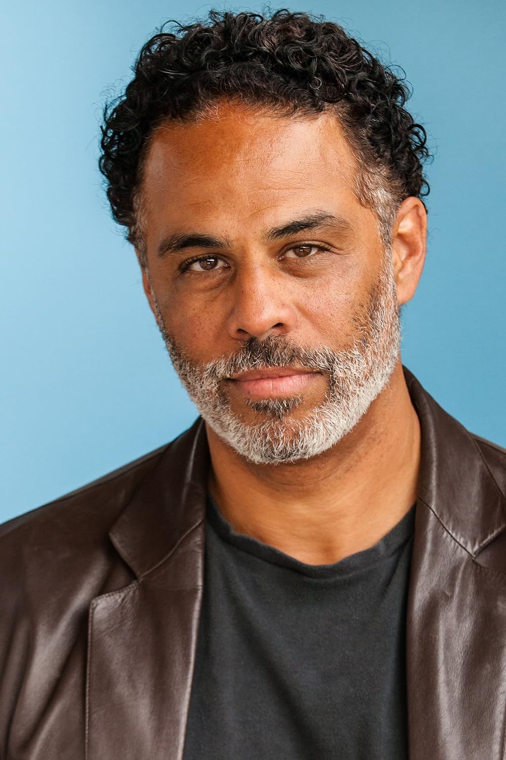 Adam Lazarre-White : A biografia - AdoroCinema