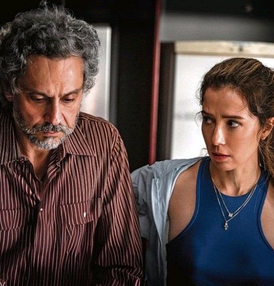 Pôster do filme Precisamos Falar - Foto 6 de 6 - AdoroCinema