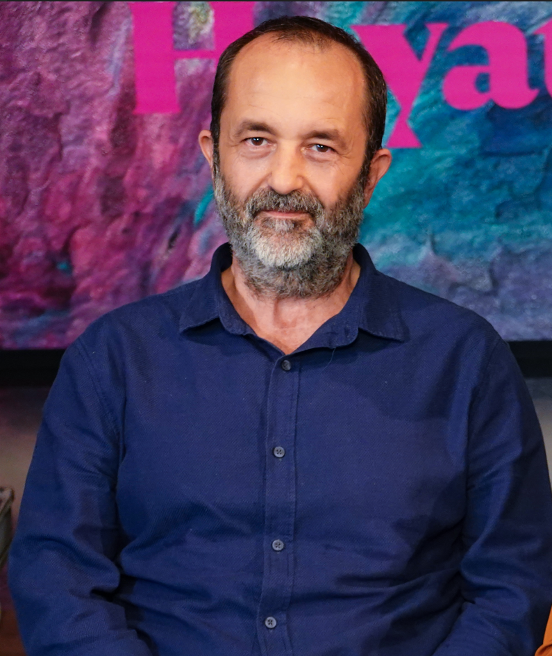 Altan Dönmez - AdoroCinema