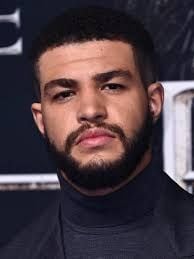 Marcus Rutherford : A biografia - AdoroCinema