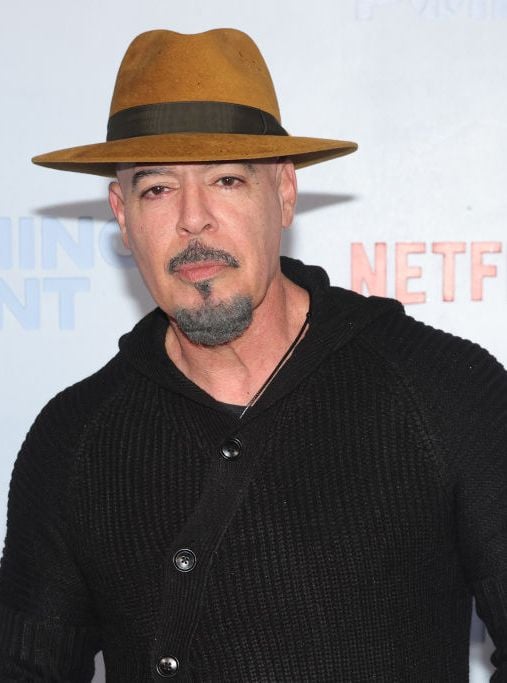 Roberto Sanchez (II) : A biografia - AdoroCinema