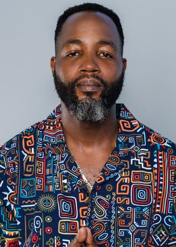 Menzi Biyela - AdoroCinema