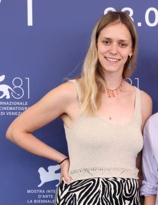 Csenge Jóvári - AdoroCinema