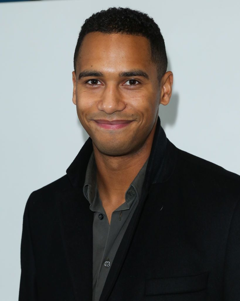 Elliot Knight - AdoroCinema