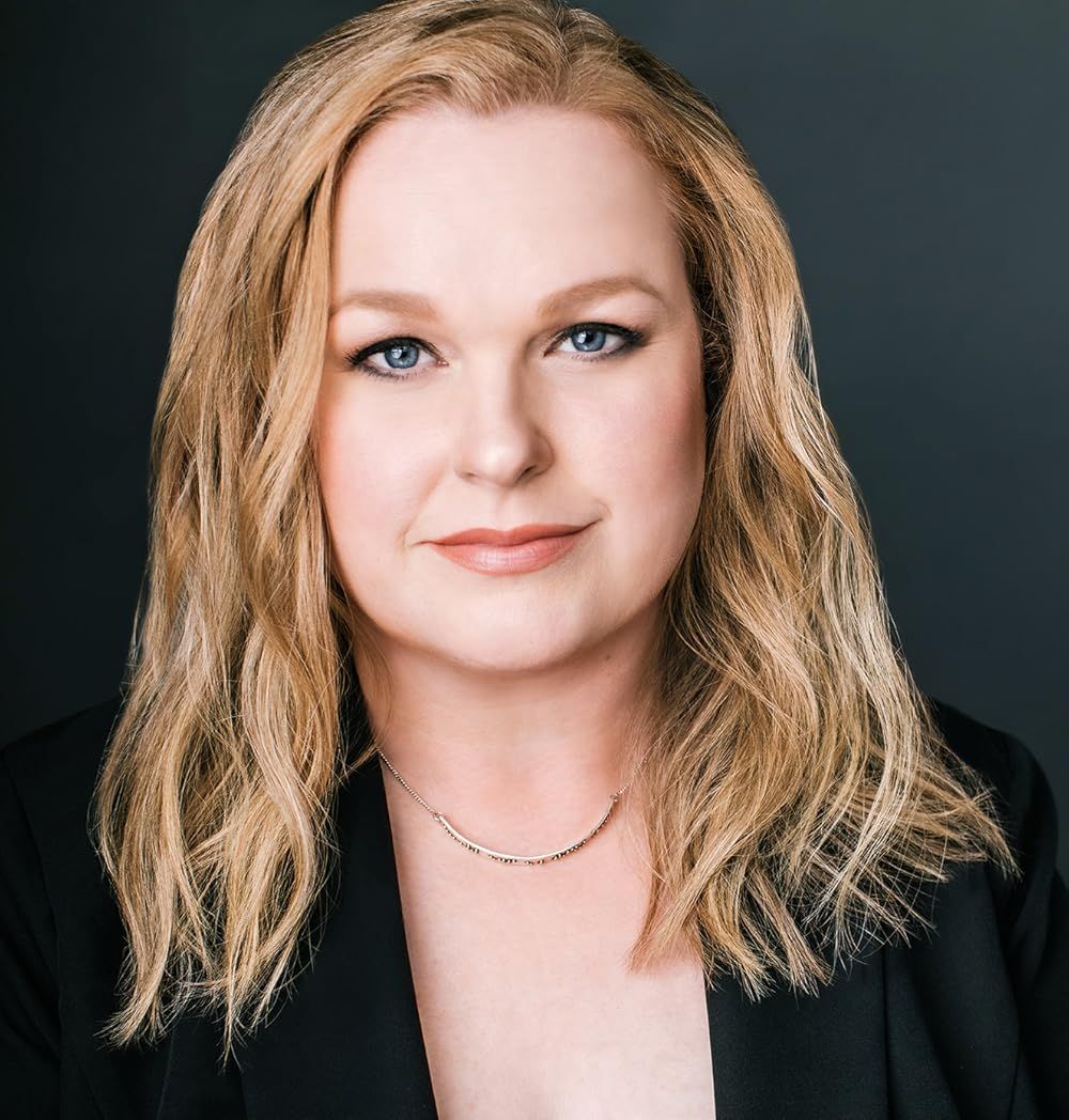 Elizabeth Bowen (II) : A biografia - AdoroCinema