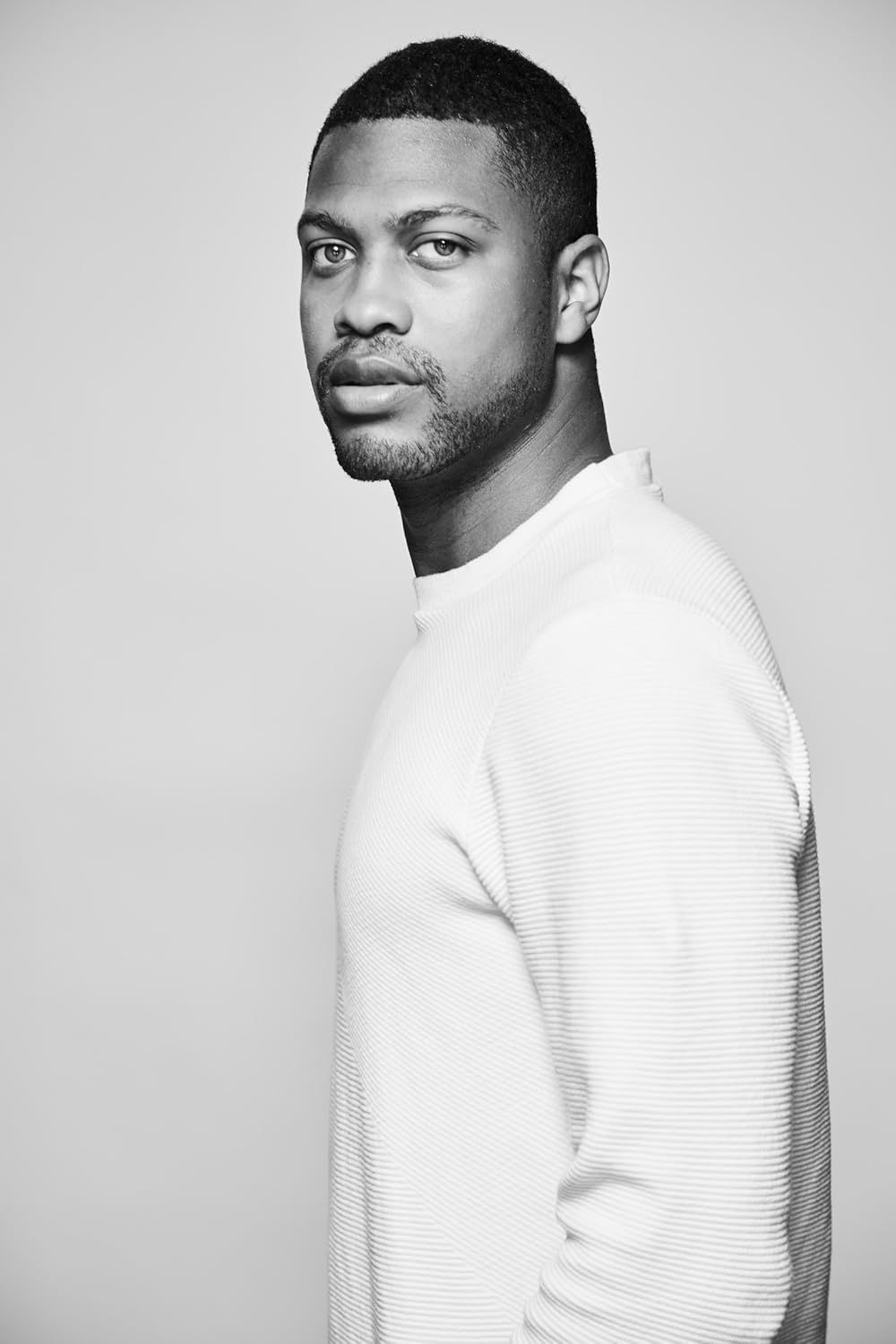 Tony Black : A biografia - AdoroCinema