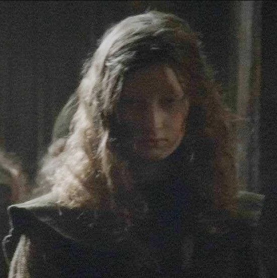 Elizabeth Wiffen : A biografia - AdoroCinema