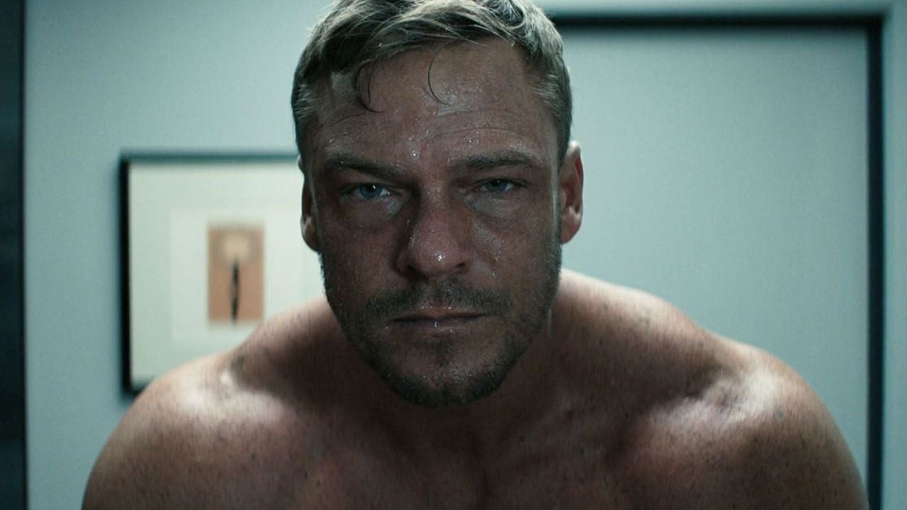 "Quase me matou": Alan Ritchson desmaiou gravando cena de ação insana ...