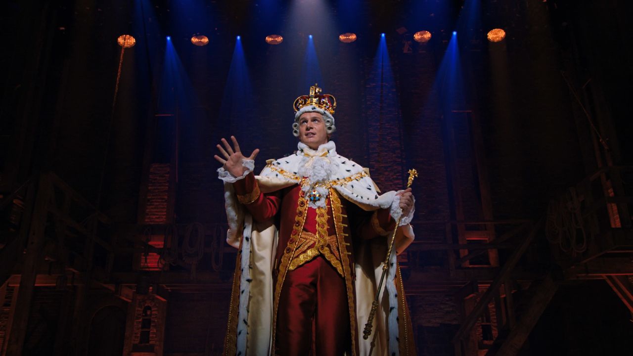 Também se apaixonou por George III em Rainha Charlotte? Veja o rei de Bridgerton de uma forma ...