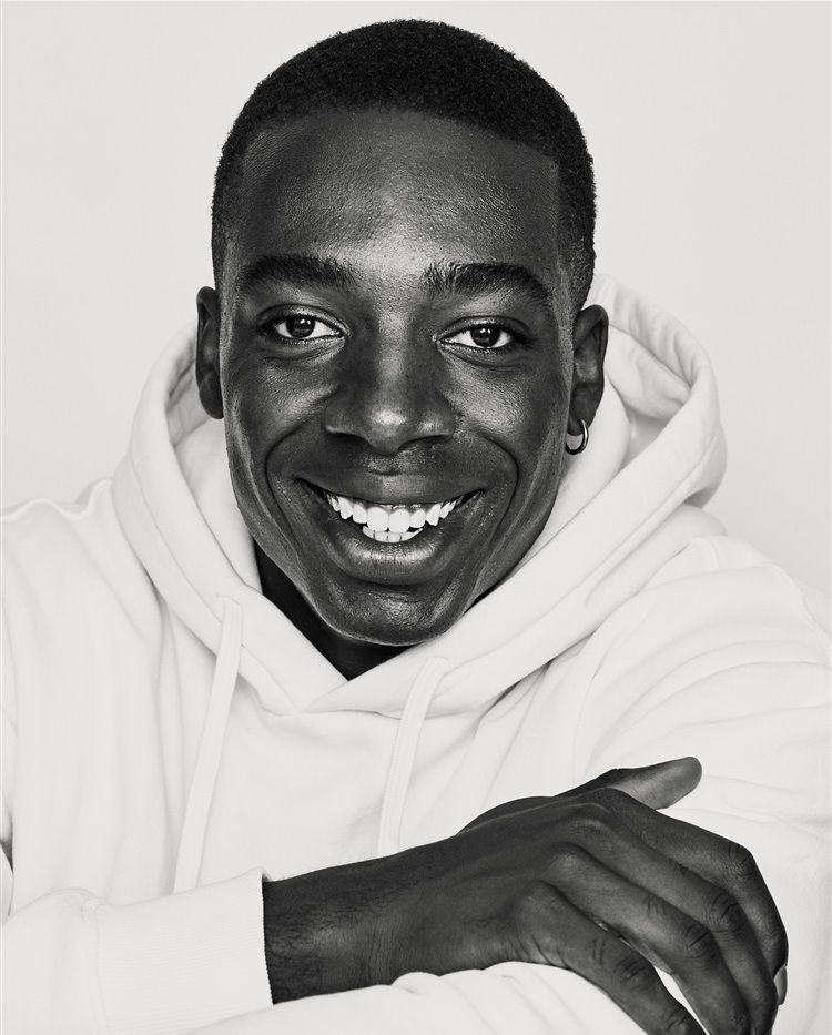 Ike Zacsongo-Joseph : A biografia - AdoroCinema