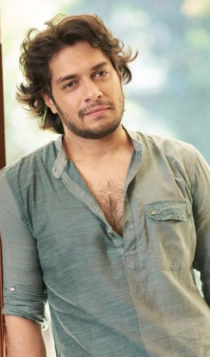 Junaid Khan - AdoroCinema