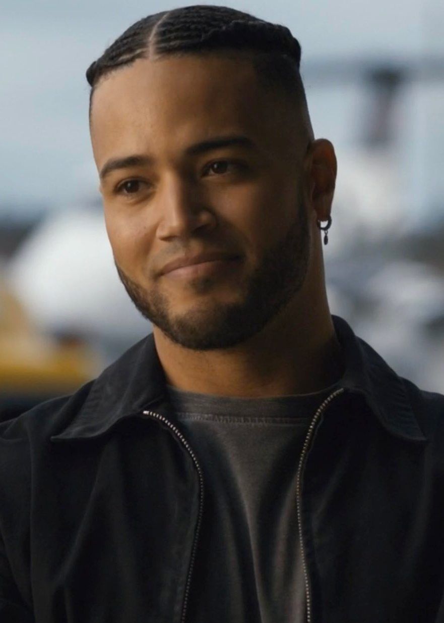 Aason Nadjiwon : A biografia - AdoroCinema