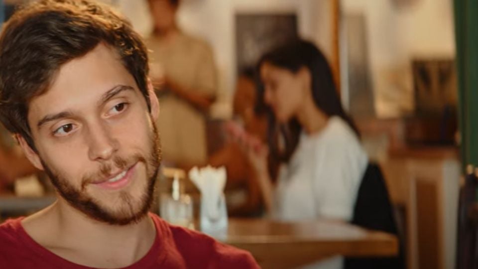 Trailer do filme 13 Sentimentos - 13 Sentimentos Trailer Oficial ...