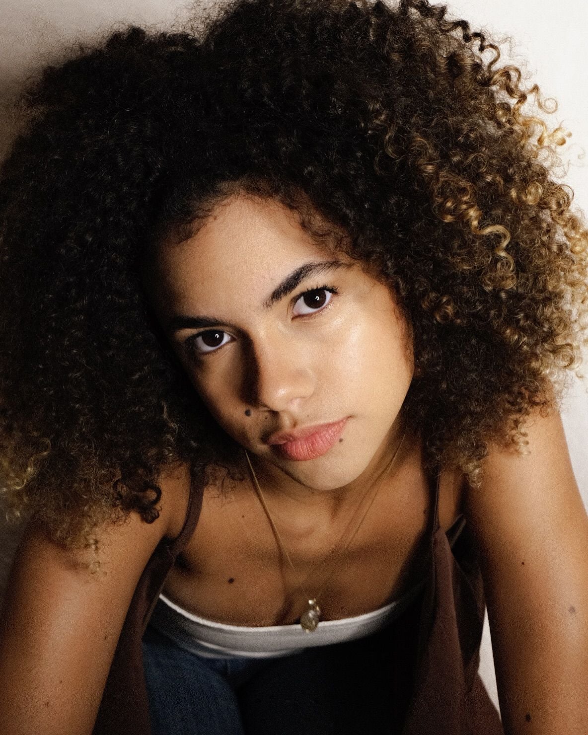 Alana Cabral : A biografia - AdoroCinema