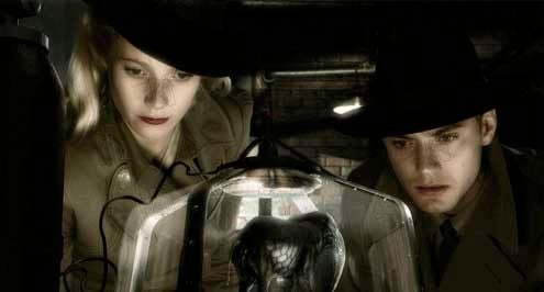 Foto de Gwyneth Paltrow - Capitão Sky e o Mundo de Amanhã : Fotos Jude ...