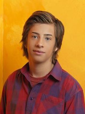 Jimmy Bennett - AdoroCinema