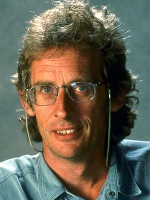 Roger Spottiswoode - AdoroCinema