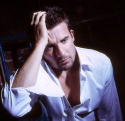 John Doe - Série 2002 - AdoroCinema