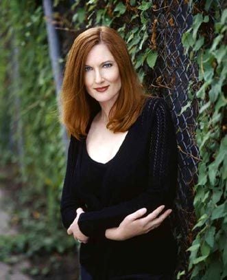 Smallville : Fotos Annette O'Toole - 451 no 688 - AdoroCinema