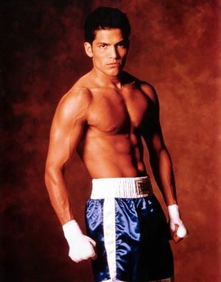 Resurrection Blvd. : Fotos Nicholas Gonzalez - 7 no 8 - AdoroCinema