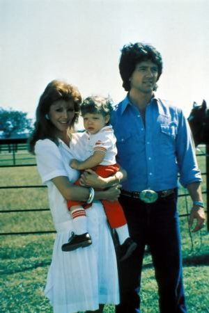 Dallas : Dallas : Fotos - 40 no 111 - AdoroCinema