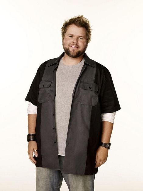 Reaper : Fotos Tyler Labine - 26 no 37 - AdoroCinema