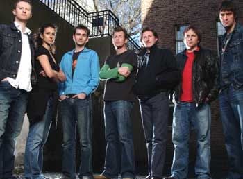 Foto de Andrew Tiernan - Fotos Mark Gatiss, Adrian Dunbar, Indira Varma ...