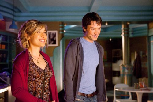 Smallville : Fotos Allison Mack - 537 no 688 - AdoroCinema