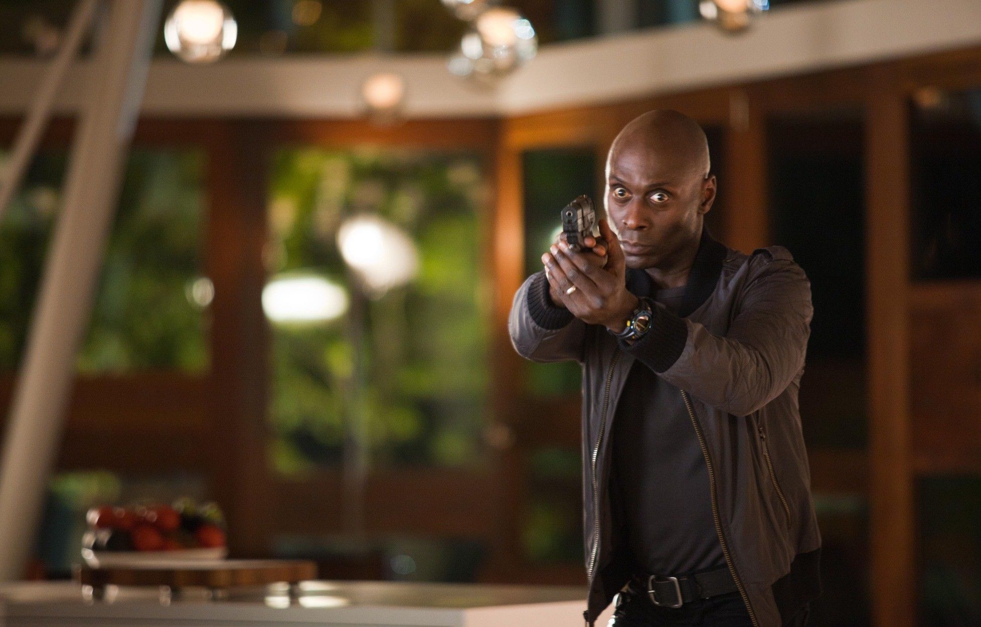 Fringe : Fotos Lance Reddick - 236 no 514 - AdoroCinema