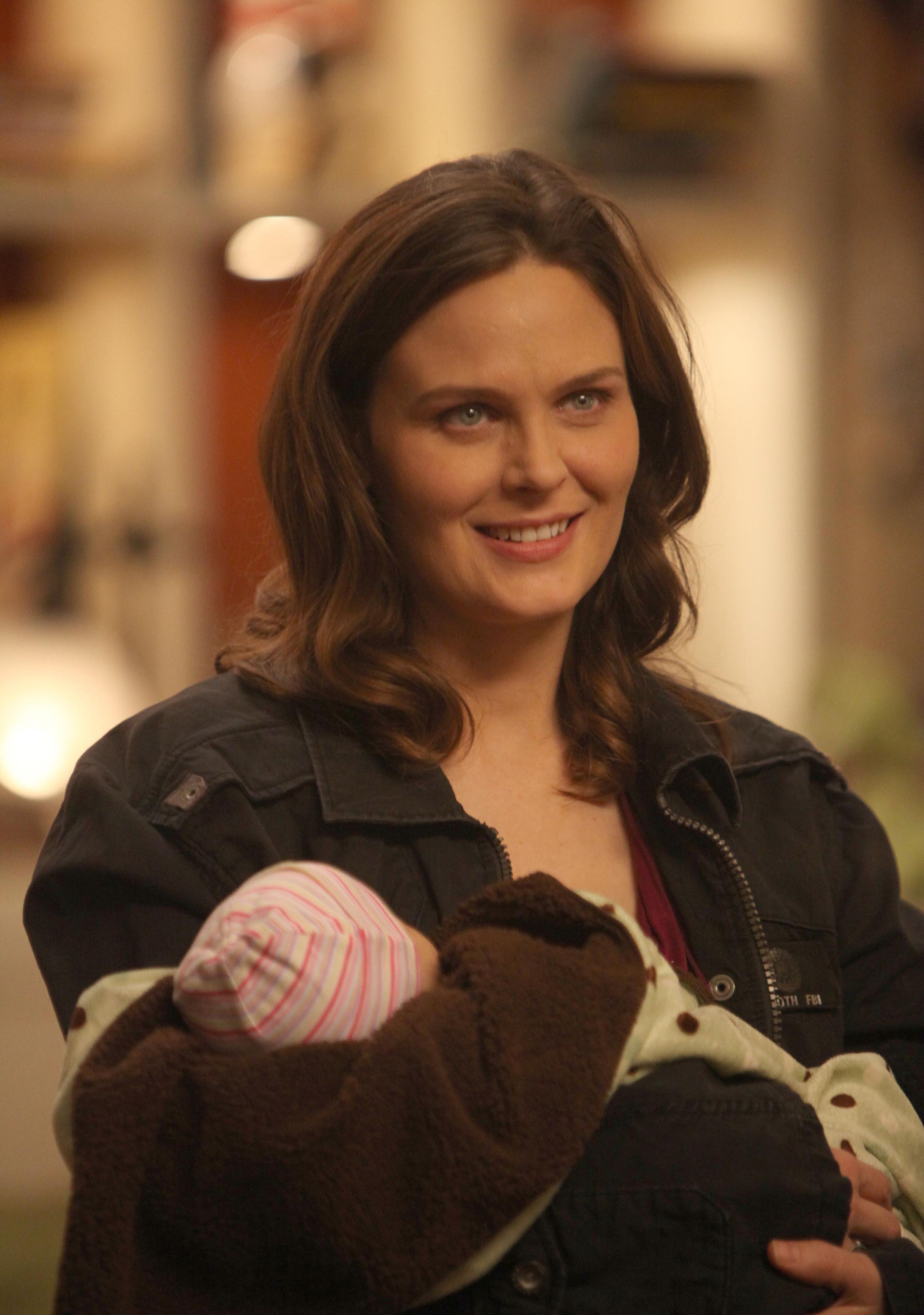 Bones : Bones : Fotos Emily Deschanel - 633 no 633 - AdoroCinema