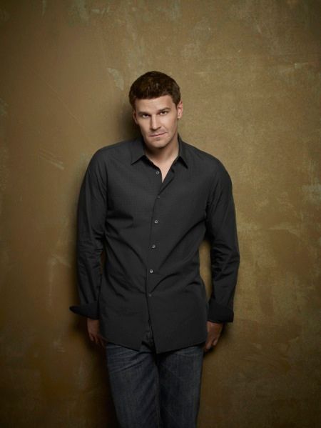 Bones : Bones : Fotos David Boreanaz - 593 no 633 - AdoroCinema