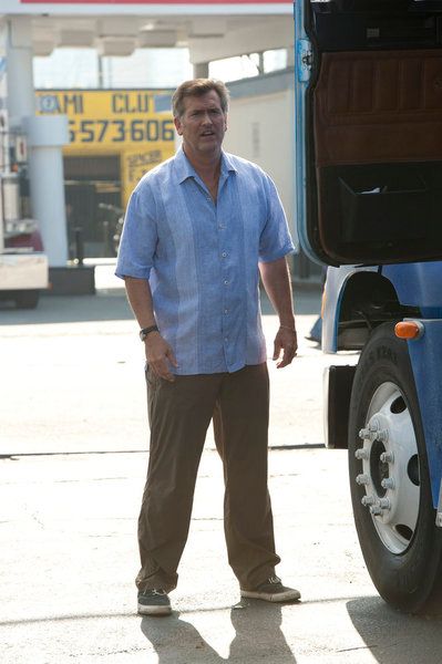 Burn Notice : Burn Notice : Fotos Bruce Campbell - 240 no 241 - AdoroCinema