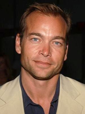 Jonathan Breck - AdoroCinema