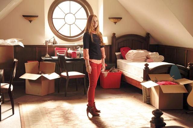 Castle : Castle : Fotos Molly C. Quinn - 768 no 852 - AdoroCinema