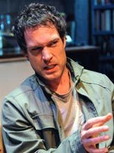 John Light - AdoroCinema